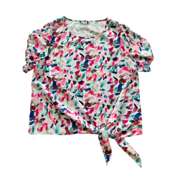 BloomChic | Tops | Bloomchic Multi Shortsleeved Blouse | Poshmark